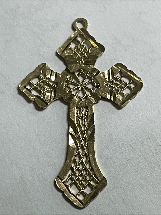 Jewelry | 1kt Gold Filigree Cross Only Stamped 41710kt Theres A Makers ...